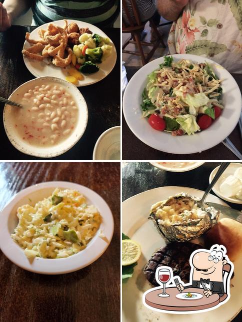 Catfish House, 1461 Zinc Plant Rd in Clarksville - Restaurant menu and ...