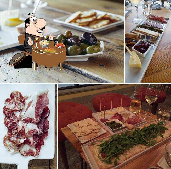 Top 5 pubs & bars in Mequon, december 2025 - Restaurant Guru