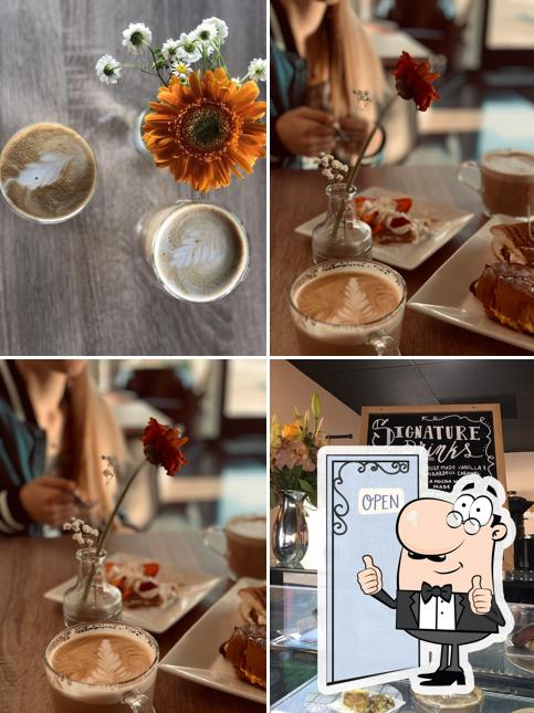 Poppy Coffee in Stockton - Restaurant menu and reviews