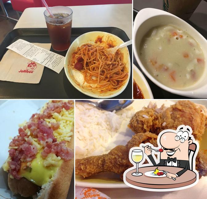 Jollibee Bonifacio Global City fast food, Taguig, Bonifacio Stopover ...