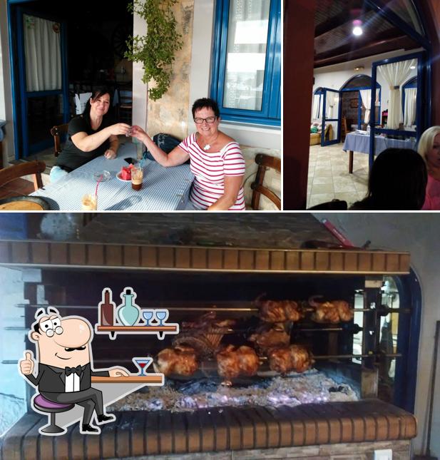 Taverne Dimitris, Kokkinos Pirgos - Restaurant reviews