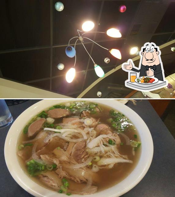 Saigon Maxim, Calgary - Restaurant menu, prices and reviews