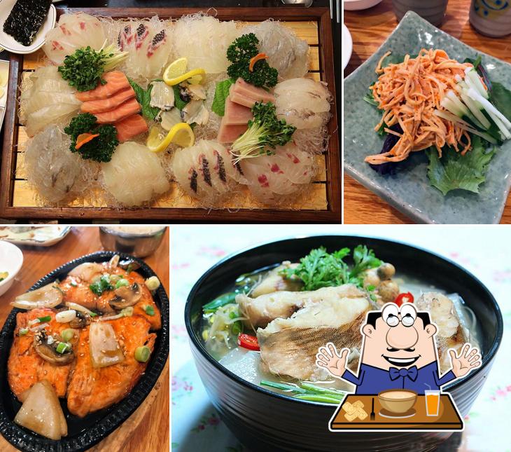 Golden Sushi in New York City - Restaurant menu and reviews