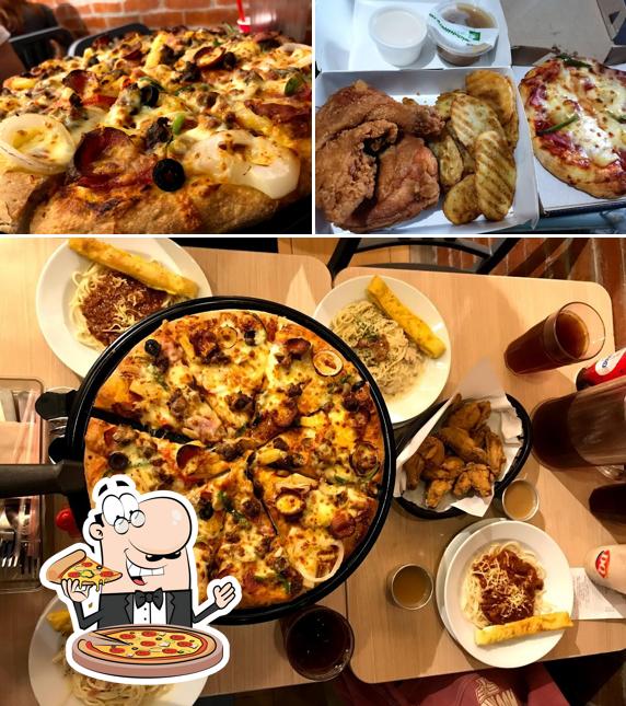Greenwich fast food, Quezon City, Gr Flr - Restaurant reviews