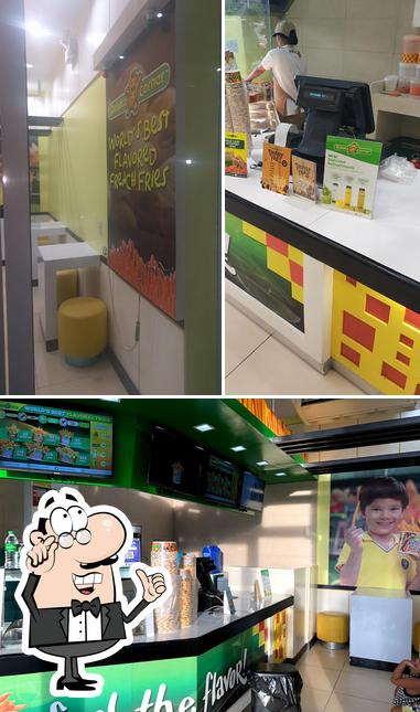 Potato Corner pub & bar, Taguig, G3J6+3CC - Restaurant reviews