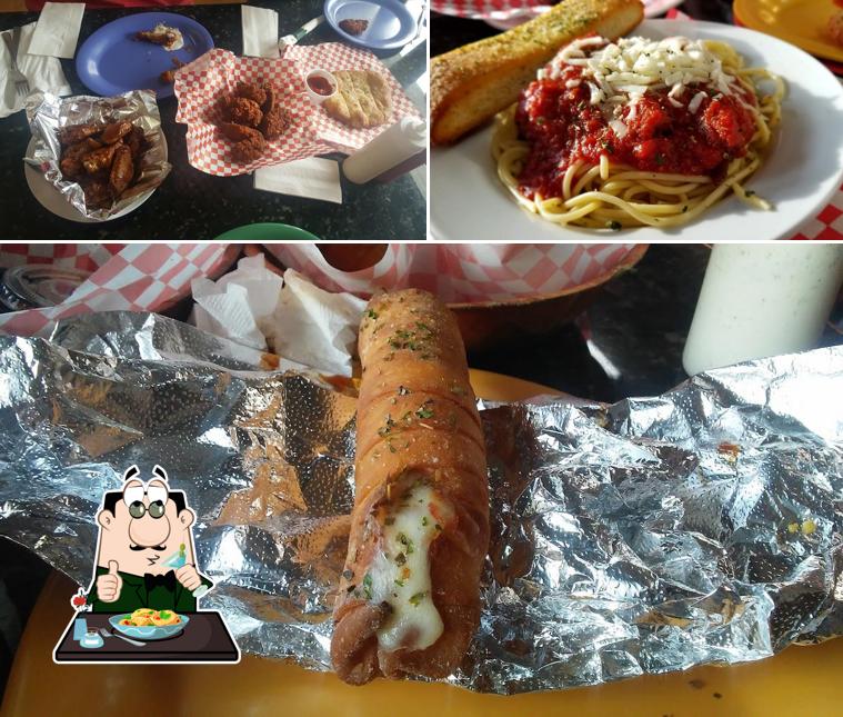 Alamo Pizza & Wings, 3938 S Zarzamora St in San Antonio - Restaurant ...