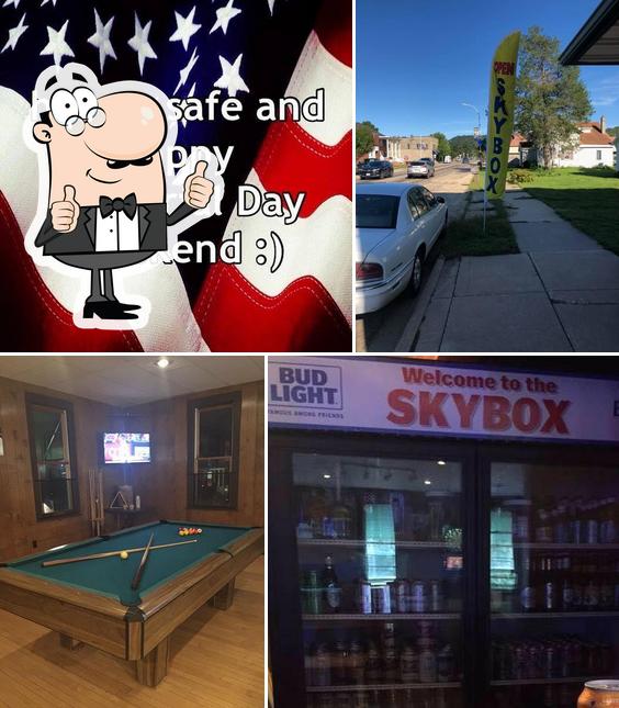 The Skybox in Coon Valley - Restaurant reviews