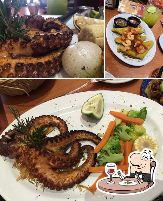 Los Mariscos de Chichi, Merida, Calle 6 S/N - Restaurant reviews