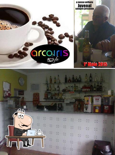 ARCO IRIS café, Beja