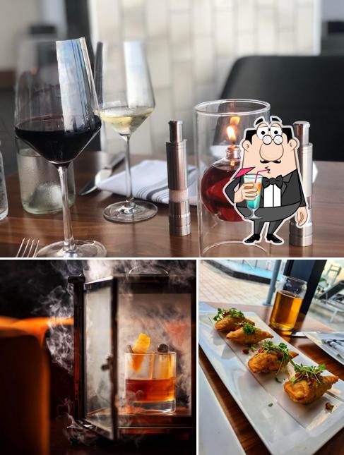 Julian Restaurant, Tampa - Restaurant menu, prices and reviews