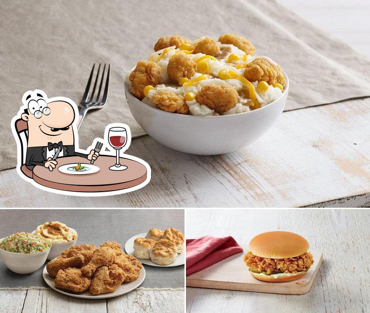 KFC, NM-264 in Tse Bonito - Restaurant menu and reviews