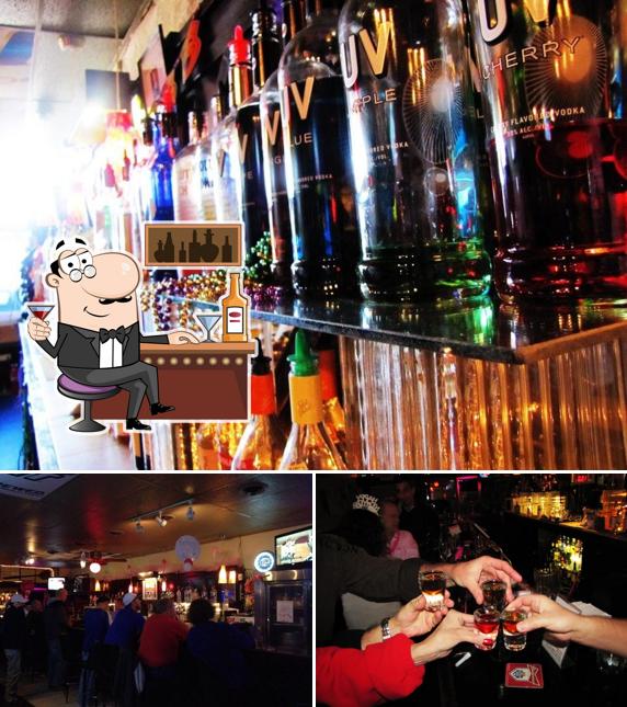 Sidestreet Bar in Kansas City - Restaurant reviews