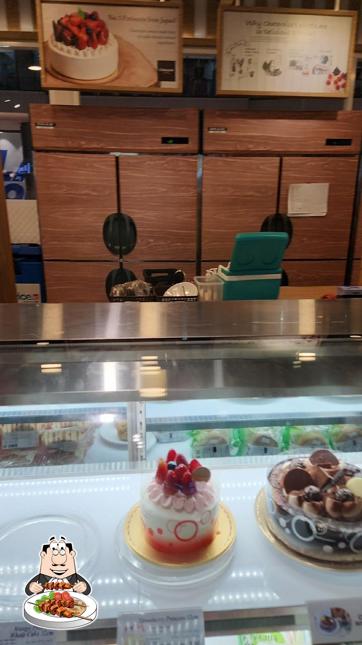 Chateraise, North Jakarta - Restaurant menu, prices and reviews