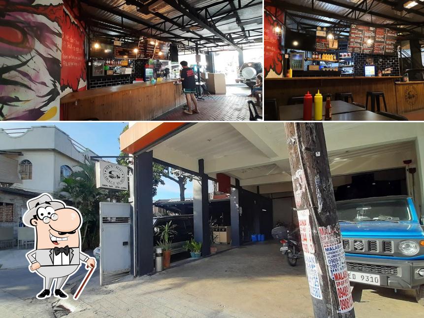 Hey Ho Garage Burgers, Muntinlupa - Restaurant menu, prices and reviews