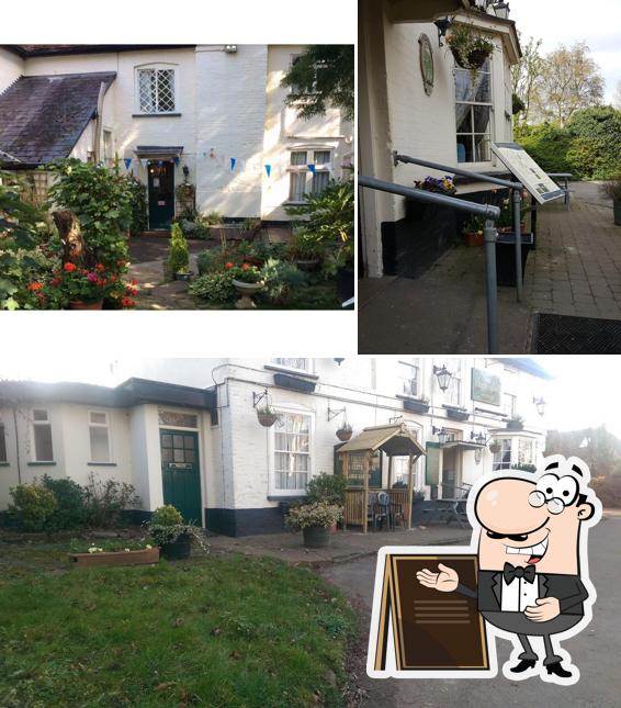 The Lilley Arms, Luton - Restaurant menu, prices and reviews