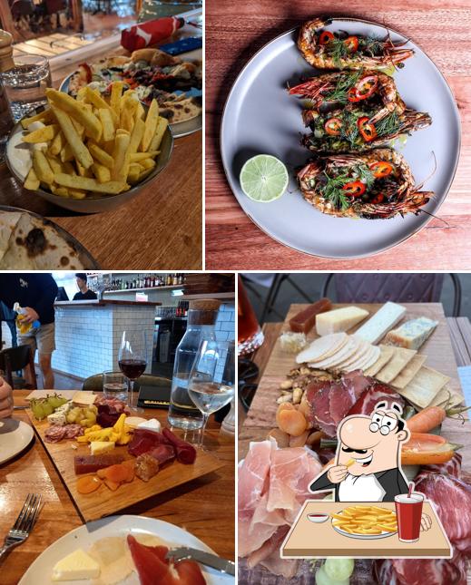 Two Blind Mice Curtin, Curtin - Restaurant menu, prices and reviews