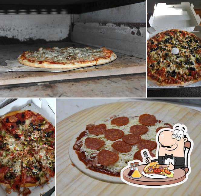Best pizza in Freeport, Illinois restaurants, winter 2024 - Restaurant Guru