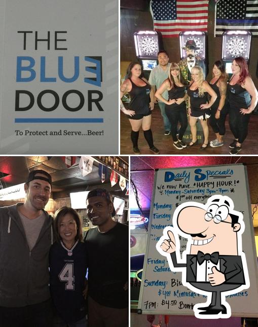 The Blue Door Bar in Fullerton - Restaurant reviews