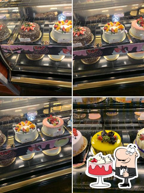 Desir Bakery in Houston - Restaurant menu and reviews
