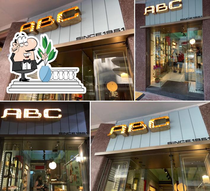 ABC Cake House (Wan Chai), Hong Kong - Restaurant menu, prices and reviews
