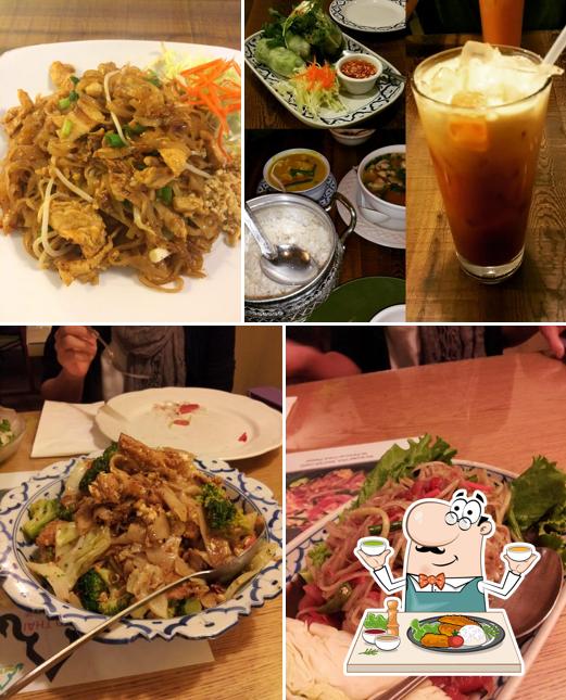 Pad Thai in Woodland - Restaurant menu and reviews