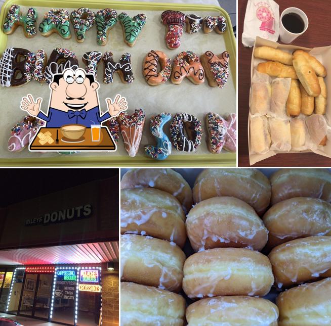 Riley Donuts in Friendswood - Restaurant menu and reviews