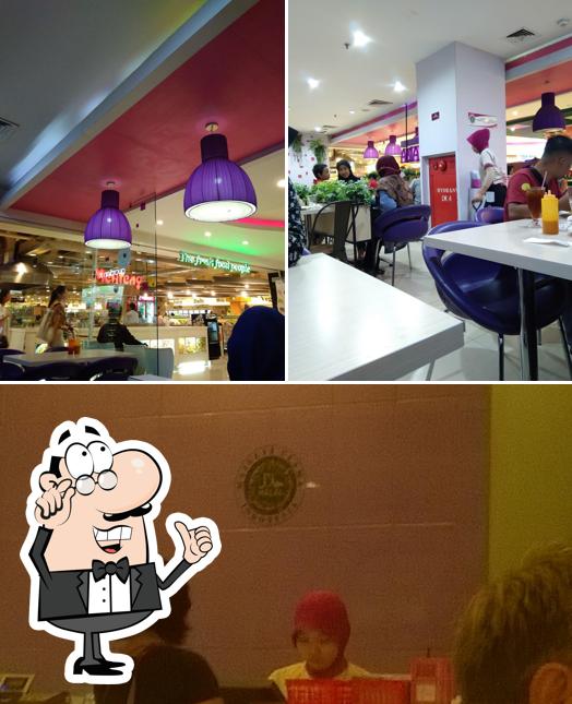 Solaria restaurant, Yogyakarta, Solaria Malioboro Mall Lantai LG ...
