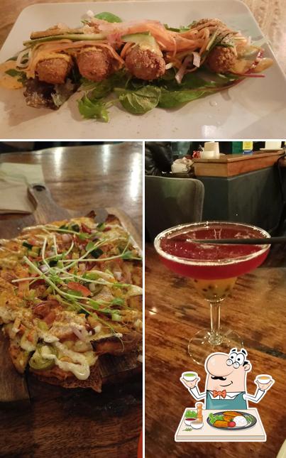 Funkee Monkee Eatery & Bar in Bunbury - Restaurant menu and reviews