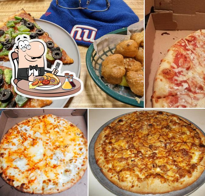 Pizza Phi, 316 Market St in Lewisburg - Restaurant menu and reviews