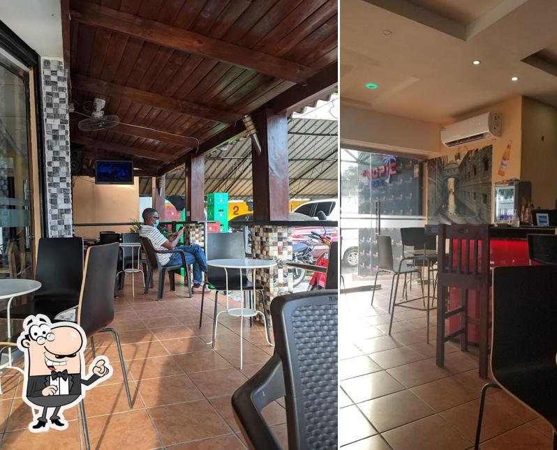 Tropic Bar, Cotui - Restaurant reviews