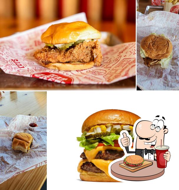 Hat Creek Burger Company, Fulshear - Restaurant menu, prices and reviews