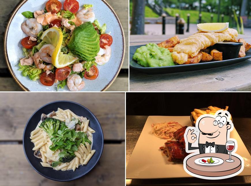 Top 5 pubs & bars in Lytham, september 2025 - Restaurant Guru
