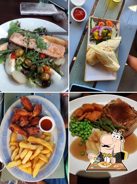 Top 3 restaurants with pizza in Toton, september 2025 - Restaurant Guru