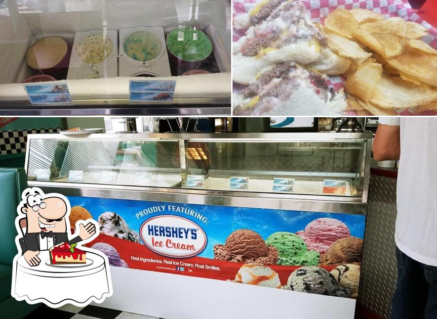 Alex's Grill & Ice Cream in Mocksville - Restaurant menu and reviews