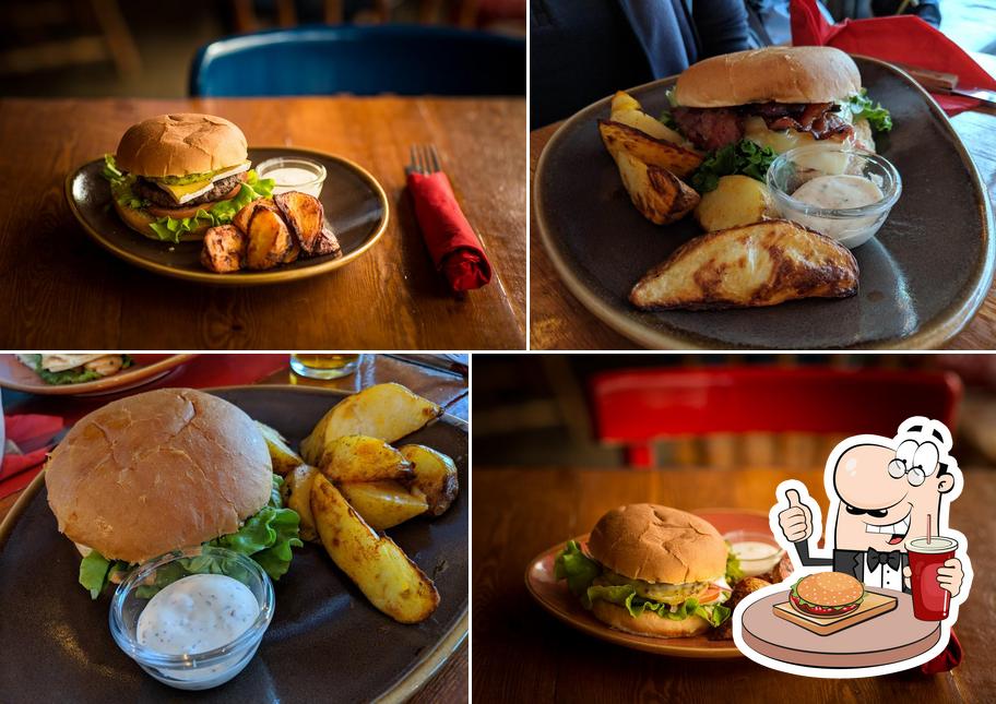 Top 5 pubs & bars in Akureyri, october 2025 - Restaurant Guru
