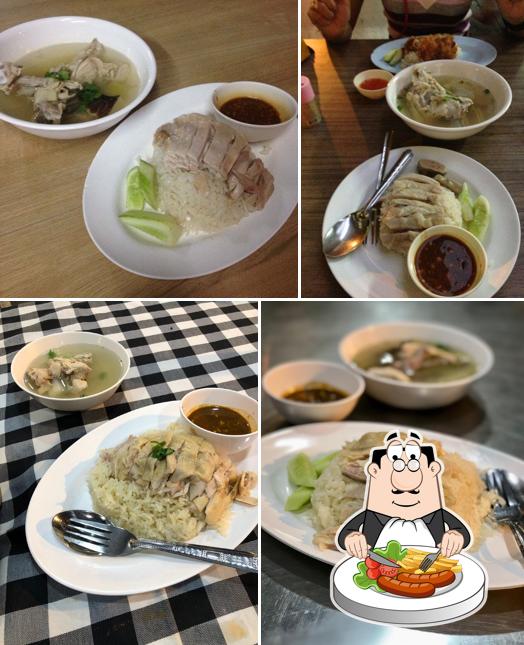 Heng Heng Hainanese Chicken Rice, Bangkok - Restaurant menu, prices and ...