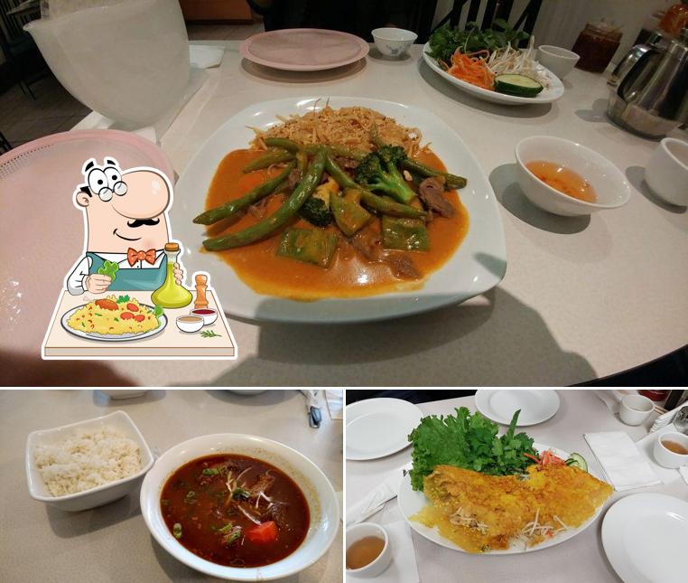 Bach Yen Vietnamese Cuisine, Toronto - Restaurant menu, prices and reviews