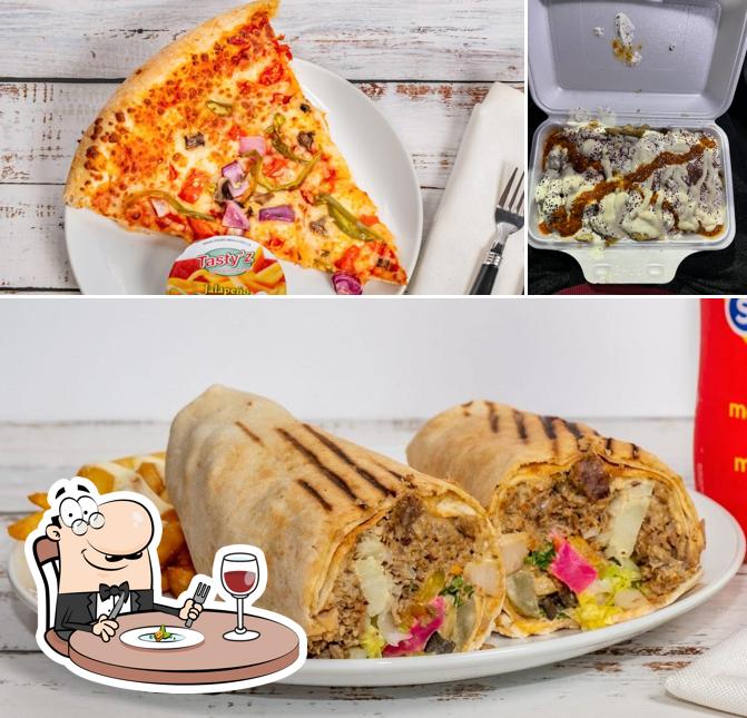 Dixie Shawarma and Pizza Point in Mississauga - Restaurant menu and reviews