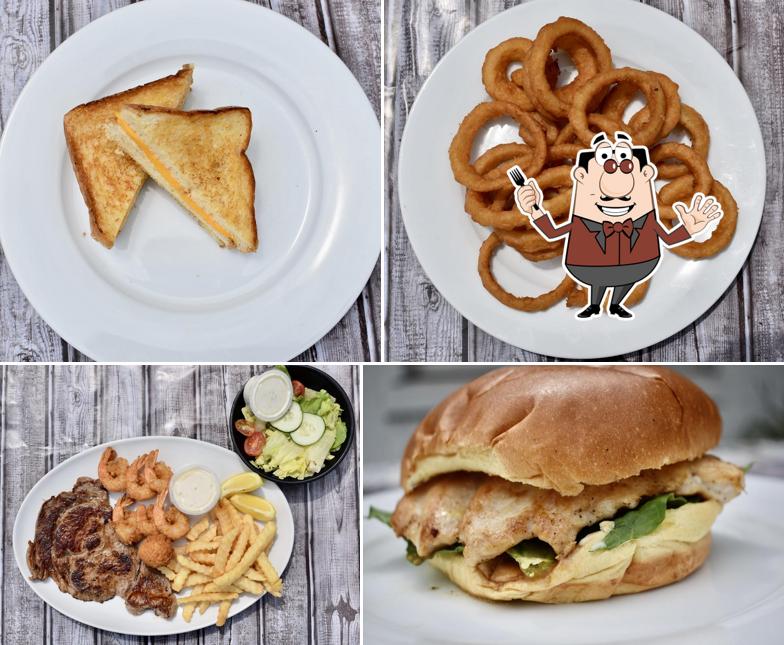 Campton Restaurant, 2670 State Hwy 11 in Monroe - American restaurant ...