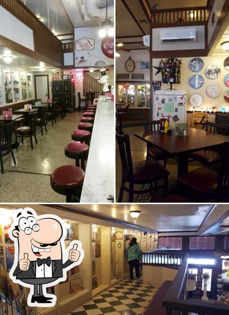 Star Drug Store in Galveston - Restaurant menu and reviews