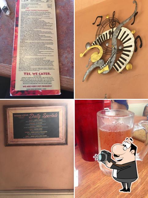 Shuck N Dive, Fort Lauderdale - Restaurant menu, prices and reviews