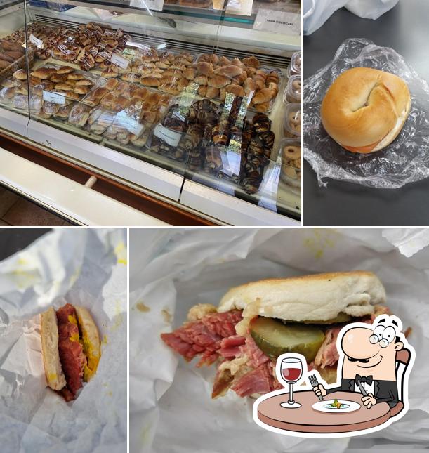 Shalom Bagels Bakery, Ilford - Restaurant menu, prices and reviews