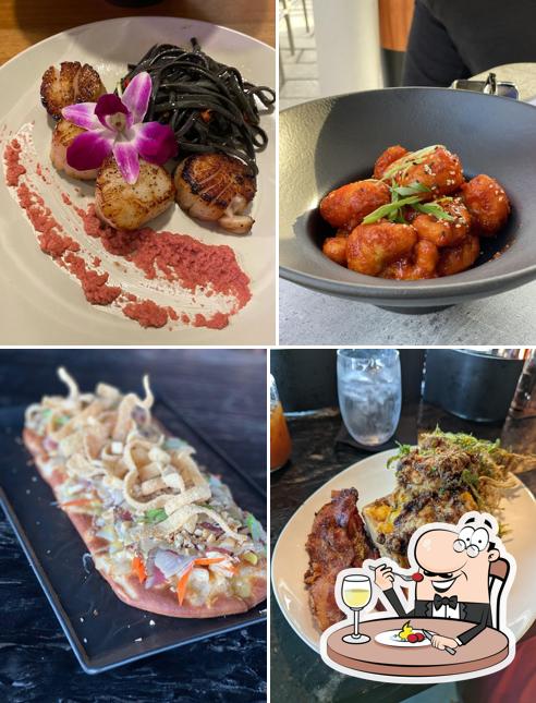 82 Degrees Bar - Grill in Saint Pete Beach - Restaurant menu and reviews