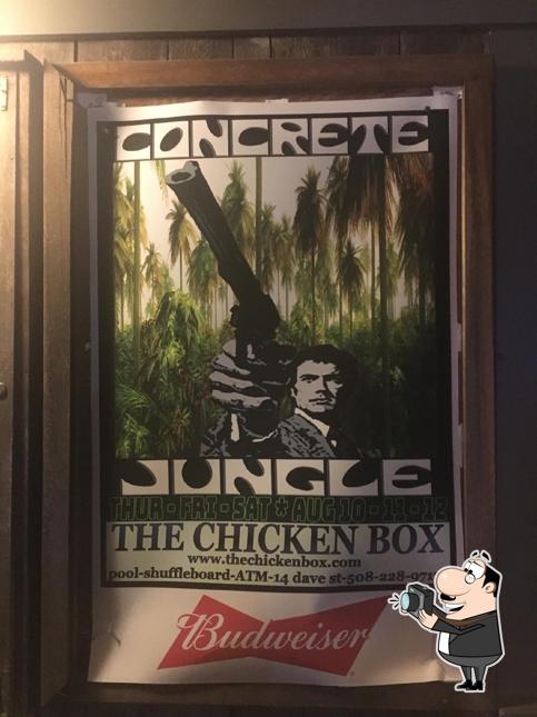 The Chicken Box, 16 Dave St in Nantucket - Restaurant reviews