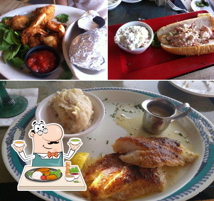 The Boathouse On Naples Bay, Naples - Restaurant menu, prices and reviews