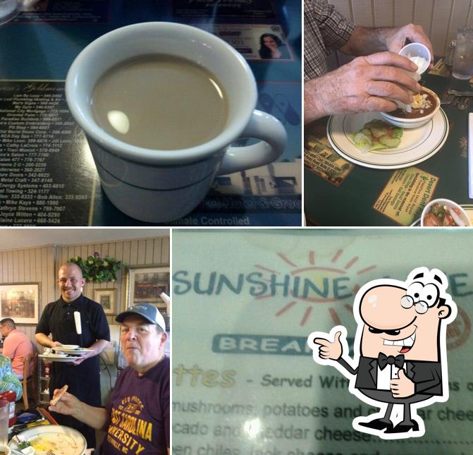 Sunshine Cafe, Cathedral City - Restaurant menu, prices and reviews