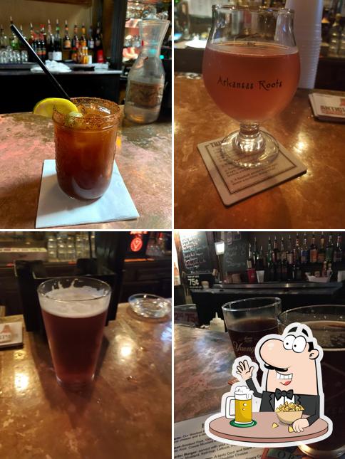 Four Quarter Bar in North Little Rock - Restaurant menu and reviews