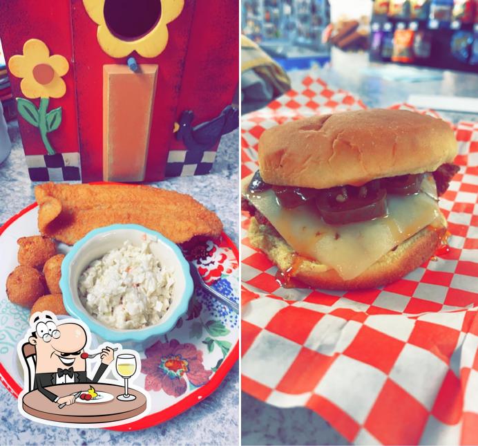 Hickory Tree Grocery in Bristol - Restaurant menu and reviews