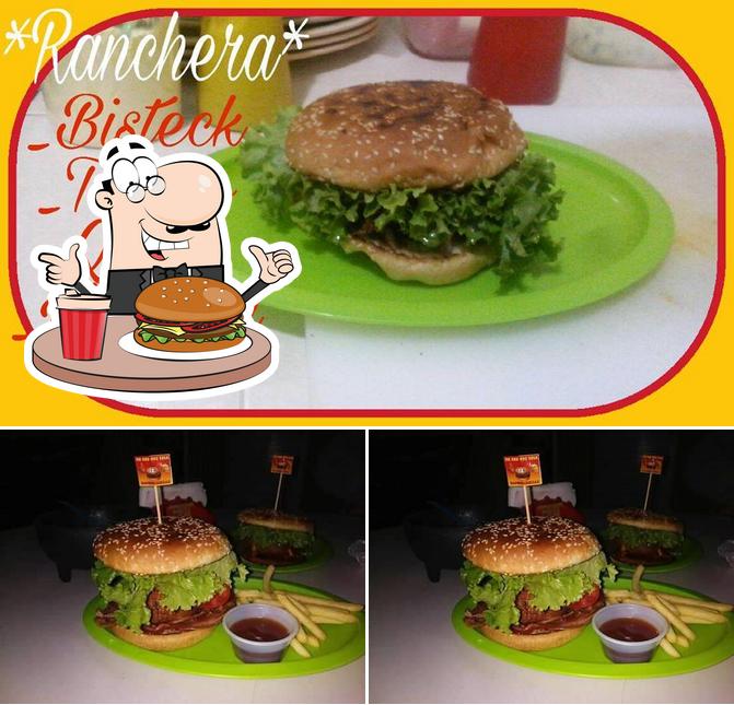Mr And Mrs Sosa "Hamburguesas" restaurant, Teuchitlán