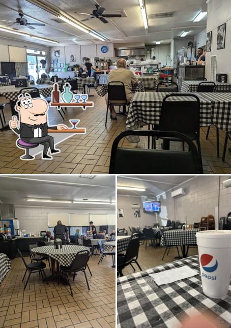 SISTERS SOUL EXPRESS, Dothan - Restaurant menu, prices and reviews